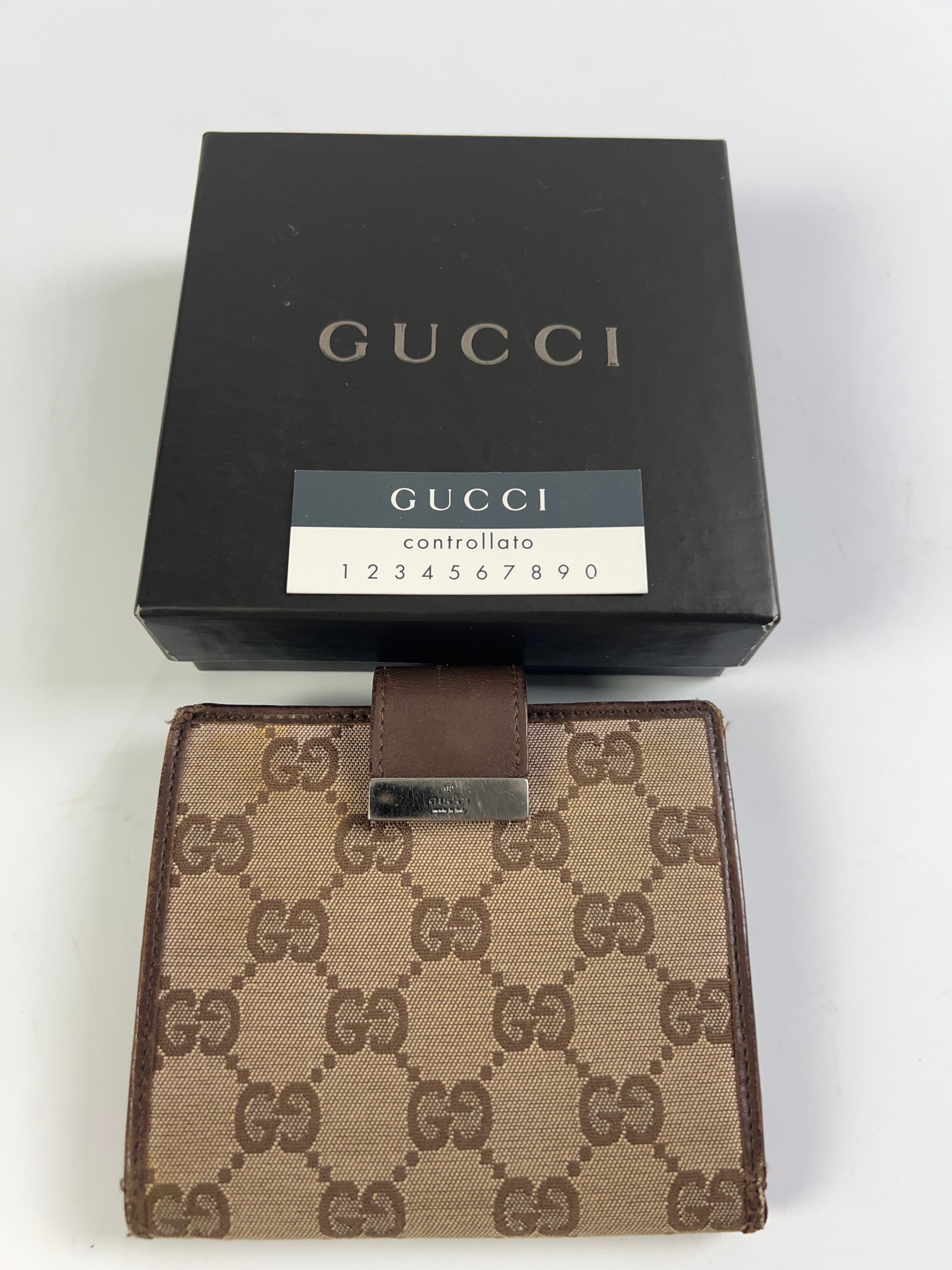 Luxury Brands – Flippin Goodies